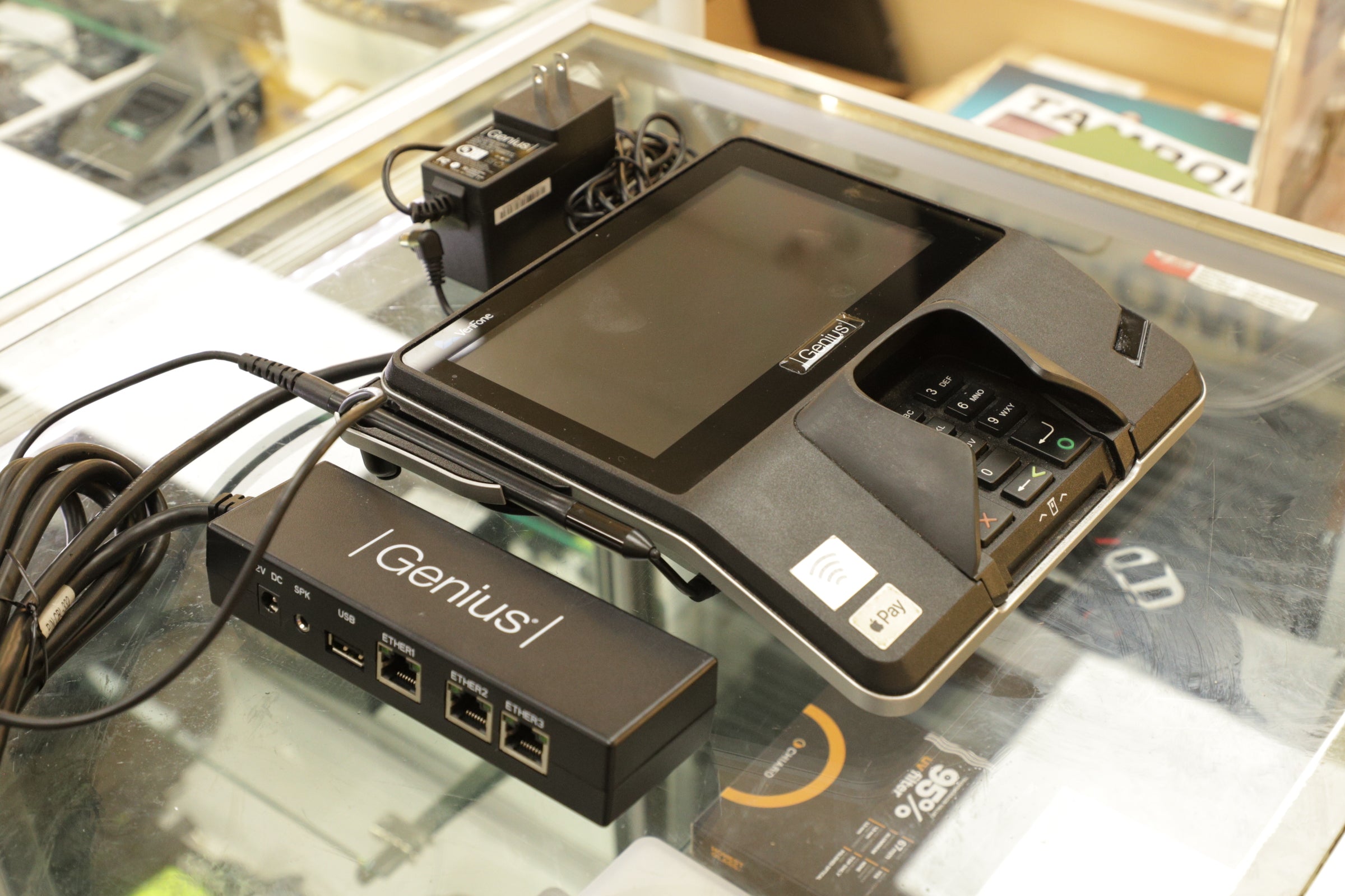 VERIFONE MX925-56009 VeriFone Payment Terminal w/Proprietary Genius Gr ...